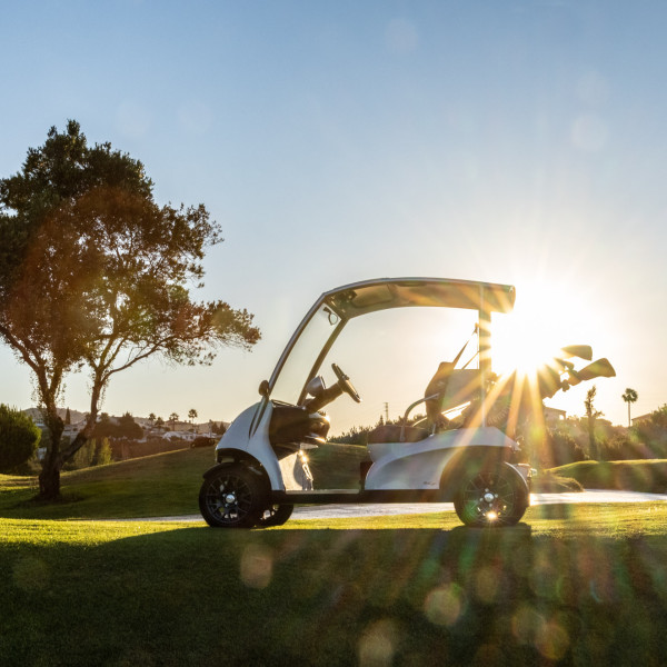 Golf - Garia Luxury Golf Car