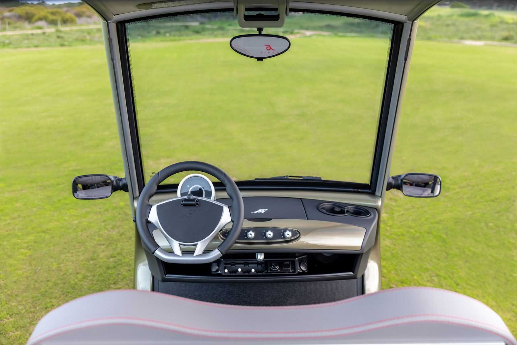 Bespoke - Garia Luxury Golf Car