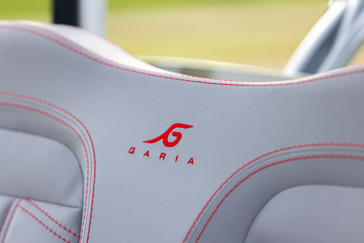 Garia Via 2-seater - Garia Luxury Golf Car